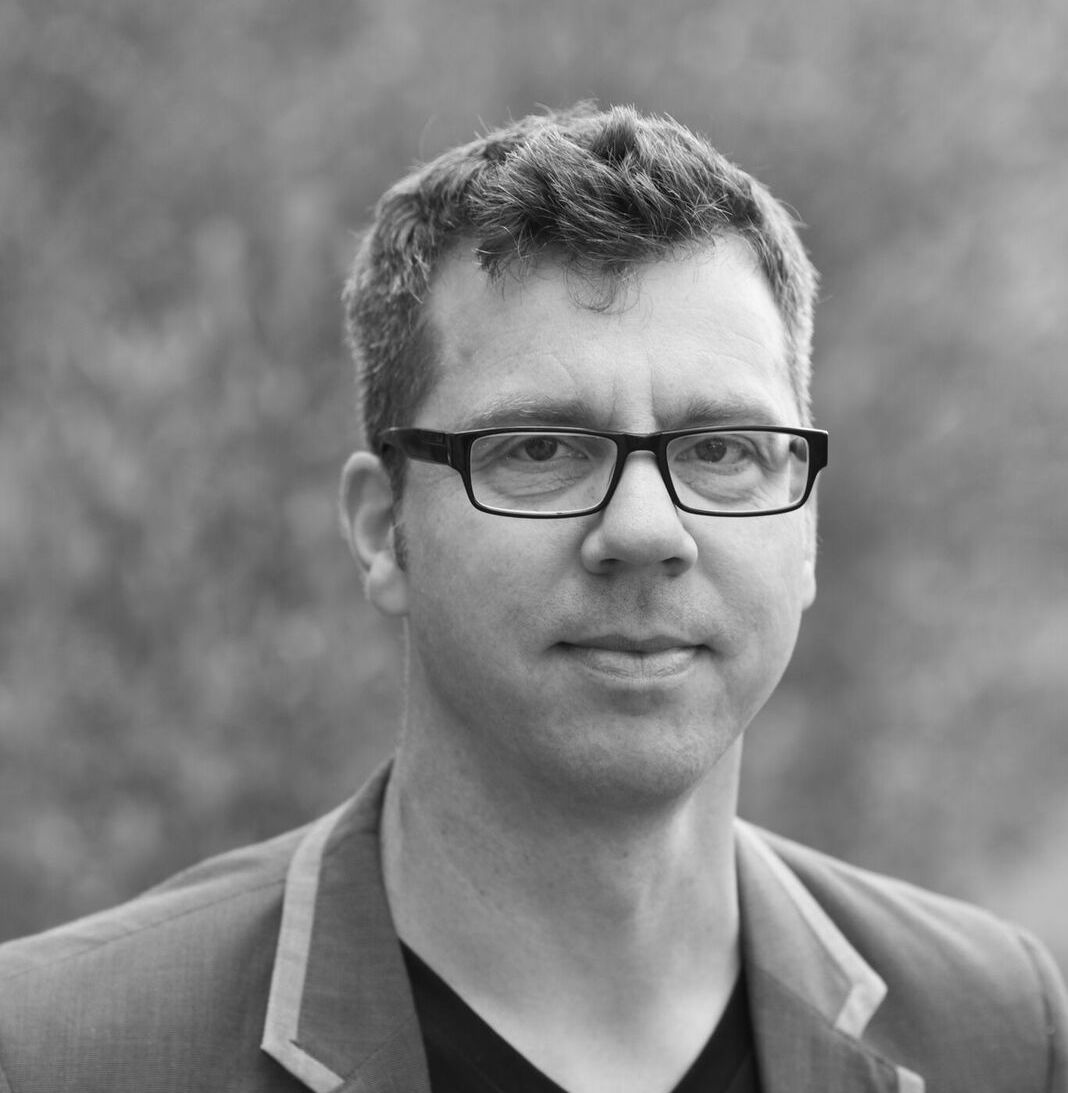 Rob MANWARING - Foundation for European Progressive Studies